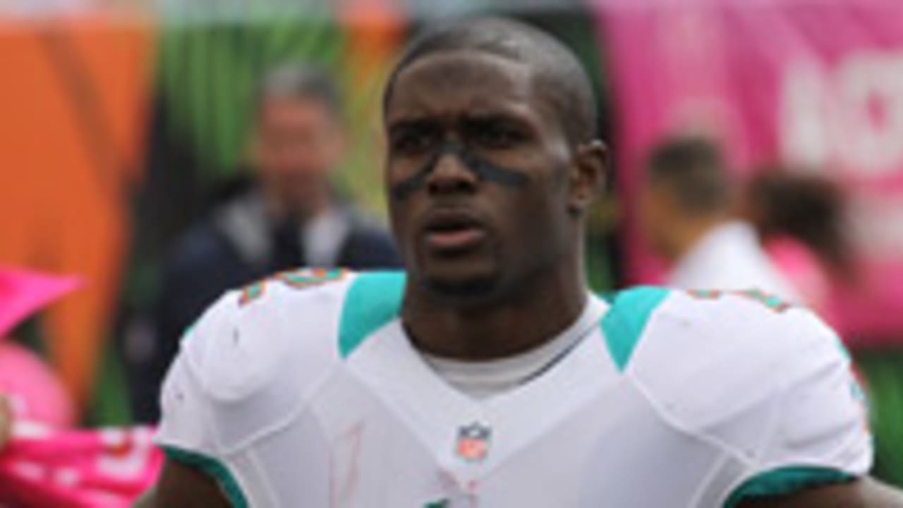Reggie Bush apologizes to Miami Dolphins fans