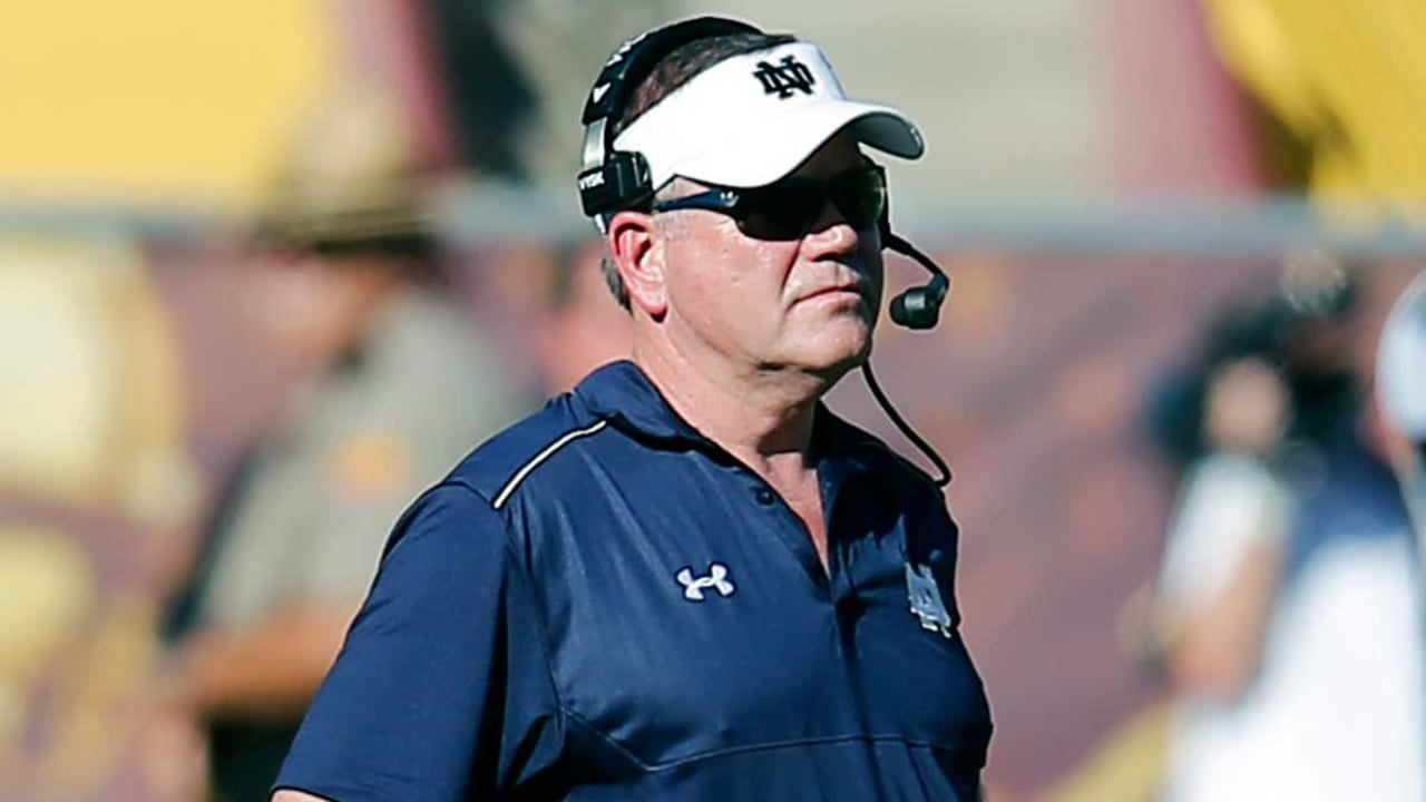 Notre Dame's Brian Kelly scoffs at notion of coaching in NFL