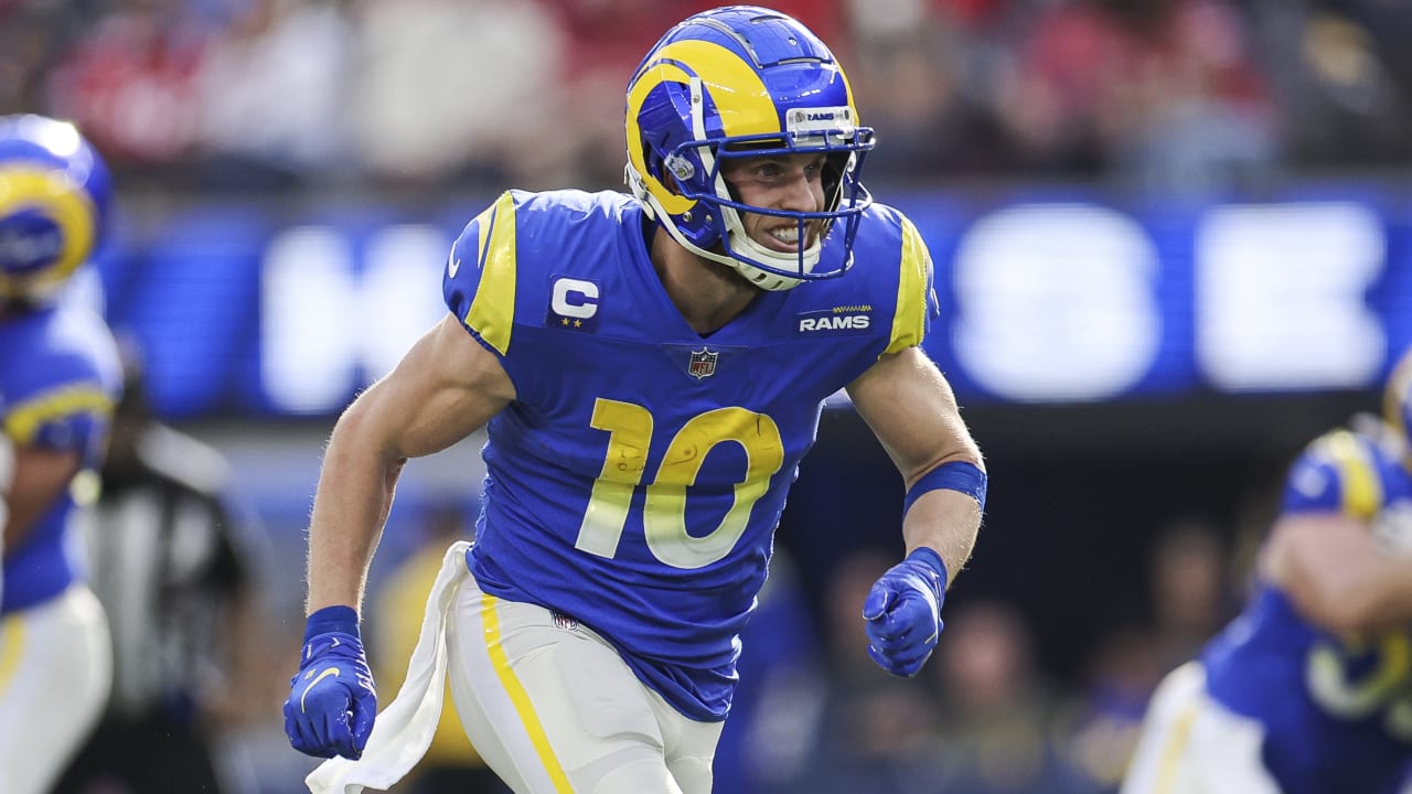 Top 10 records, milestones set in Week 18 of 2021 NFL season