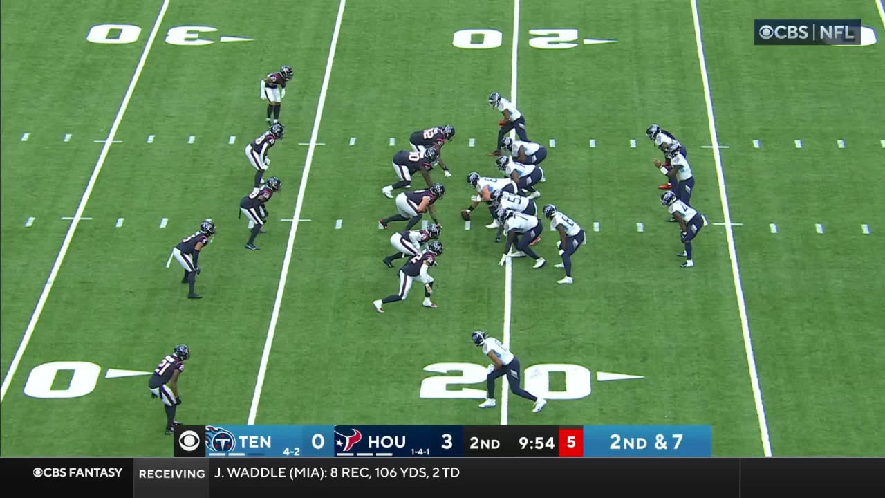 Tennessee Titans quarterback Malik Willis' insane sidearm throw to wide ...