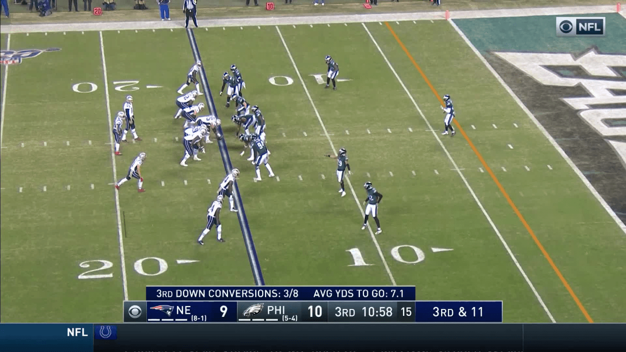 Can't-Miss Play: Former college QB Edelman tosses trick-play TD to Dorsett