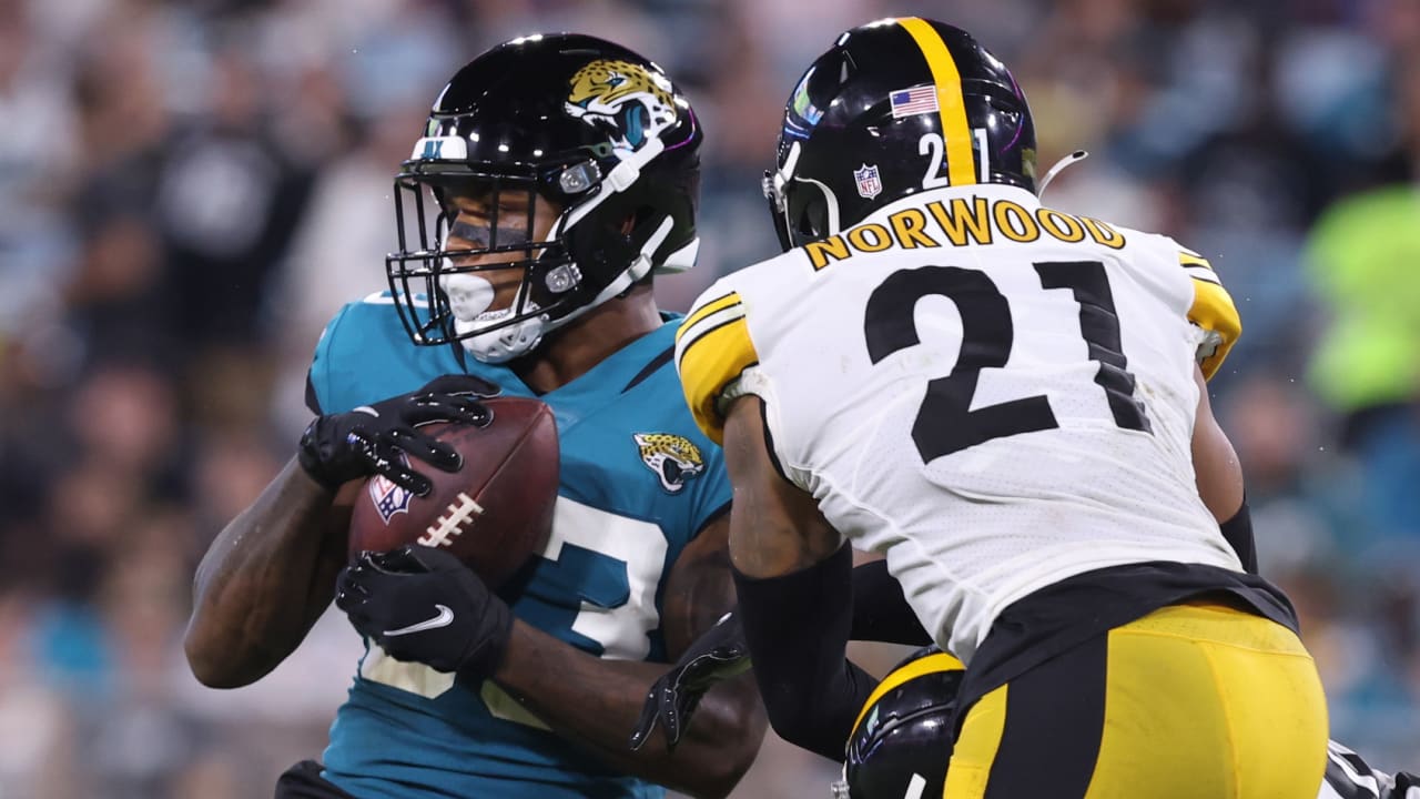 Jacksonville Jaguars wide receiver Tim Jones' catch-and-run on third ...