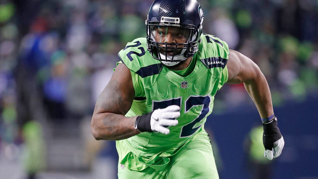Michael Bennett inks $31.5M extension with Seahawks