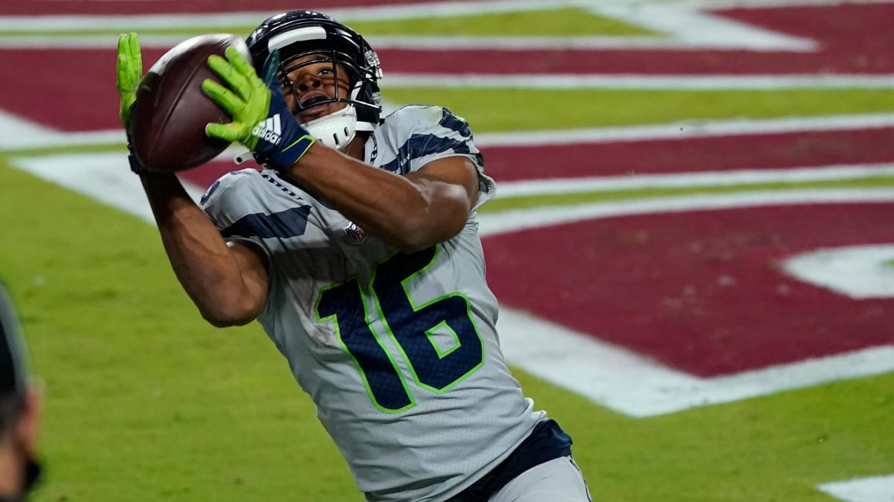 Can't-Miss Play: Seattle Seahawks wide receiver Tyler Lockett hauls in ...