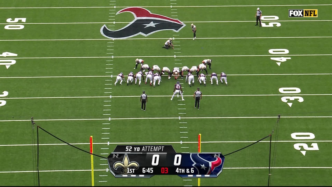 New Orleans Saints kicker Blake Grupe's 52-yard FG try goes wide right
