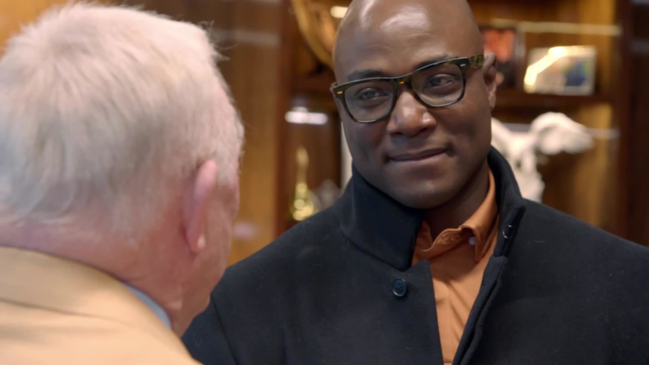 Former linebacker Demarcus Ware receives Hall of Fame door knock from ...