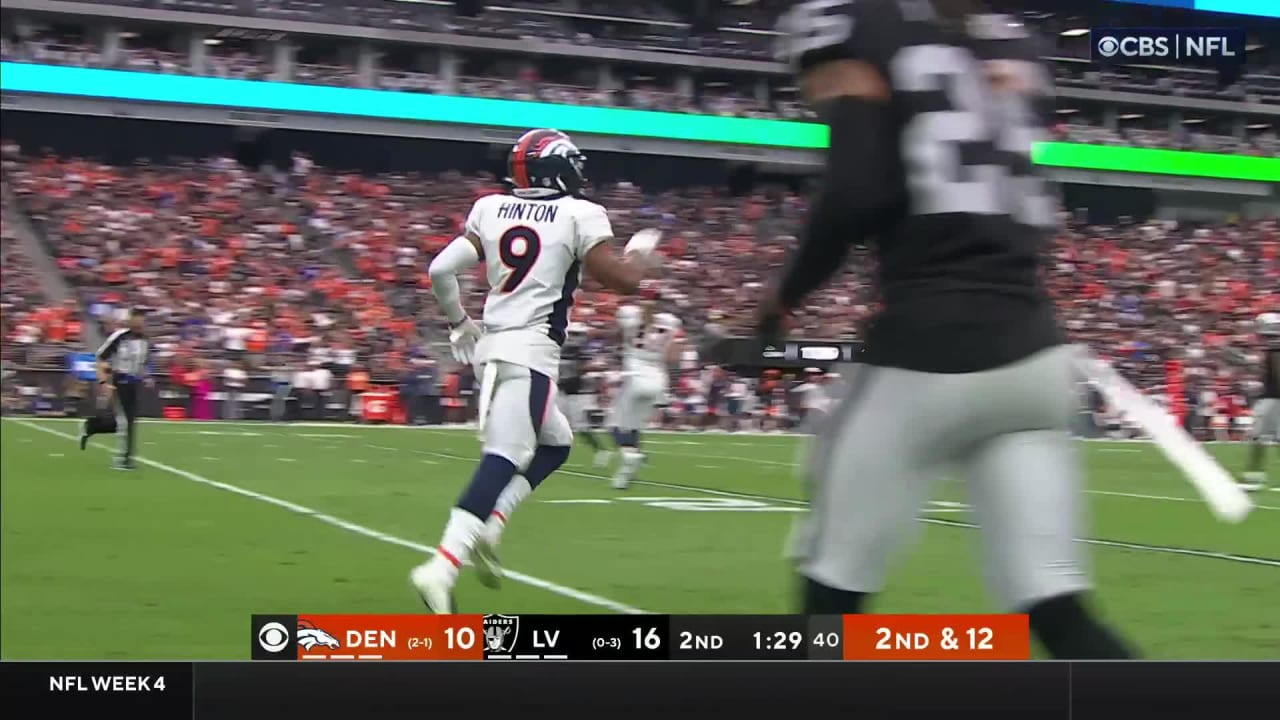 Denver Broncos quarterback Russell Wilson lofts 35-yard sideline pass ...