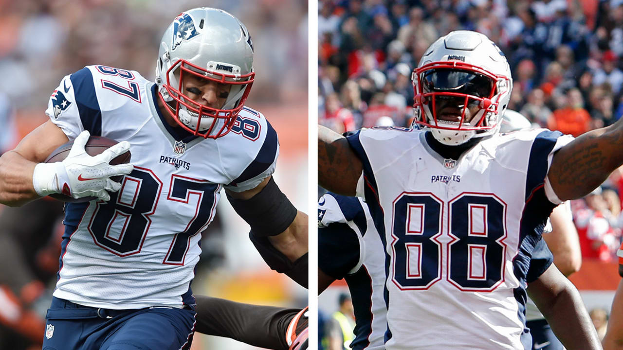 Patriots two-tight end base offense is back in action