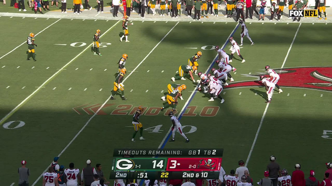 Green Bay Packers linebacker Quay Walker's big-time forced fumble on ...