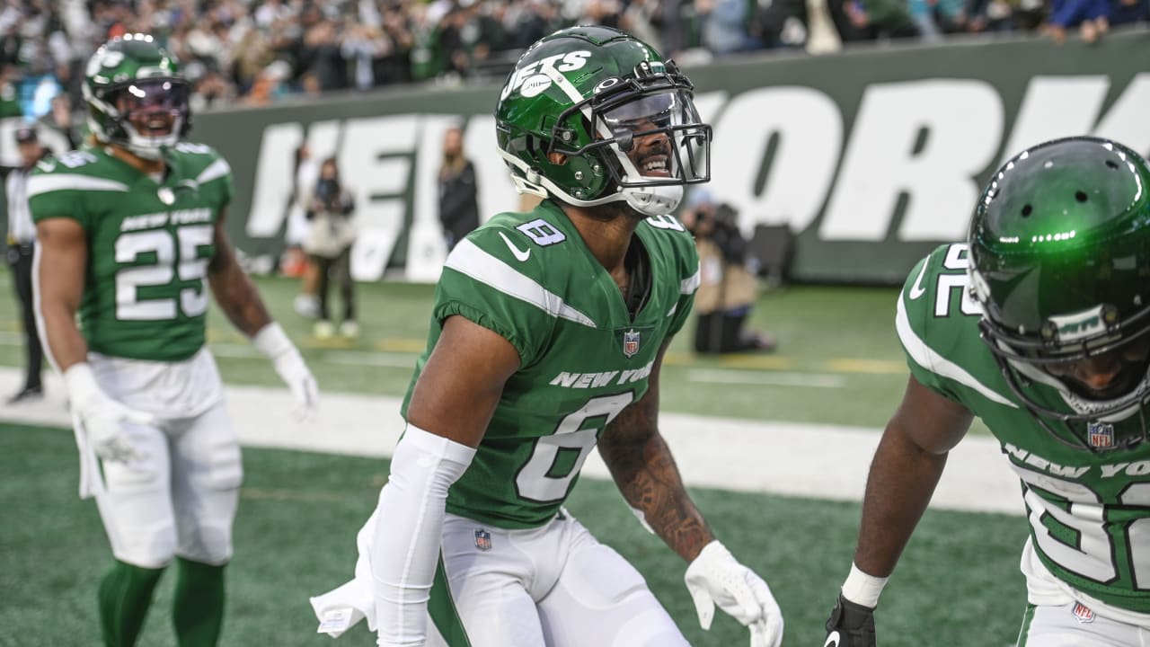 Can't-Miss Play: New York Jets wide receiver Elijah Moore shows off his ...