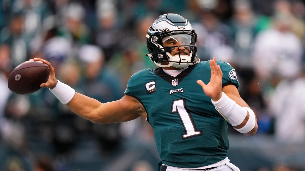 CBS Mornings co-host Nate Burleson reveals the player he's excited to ...