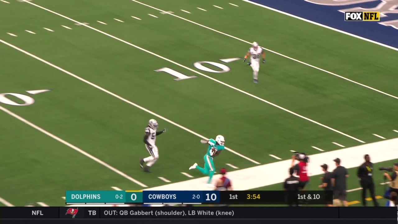 Flea-flicker alert! Rosen completes trick-play pass to Preston Williams