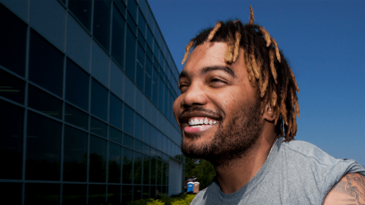 Derrius Guice treats 50 fans to Avengers movie night