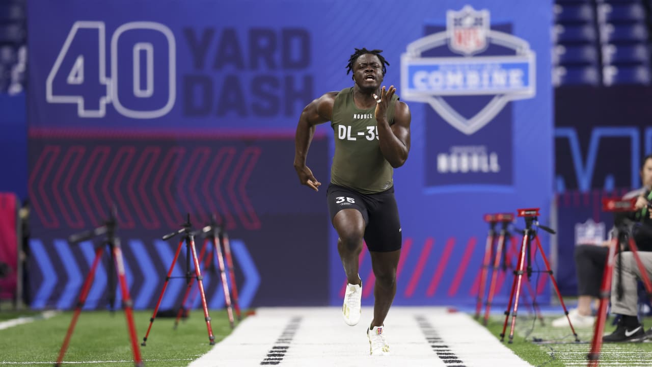 Edge rusher Thomas Incoom runs official 4.66 40-yard dash at 2023 combine