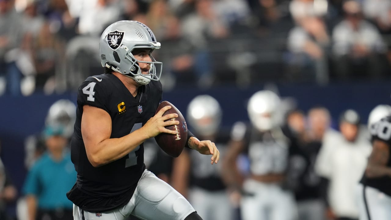 Las Vegas Raiders quarterback Derek Carr's best plays on Thanksgiving ...