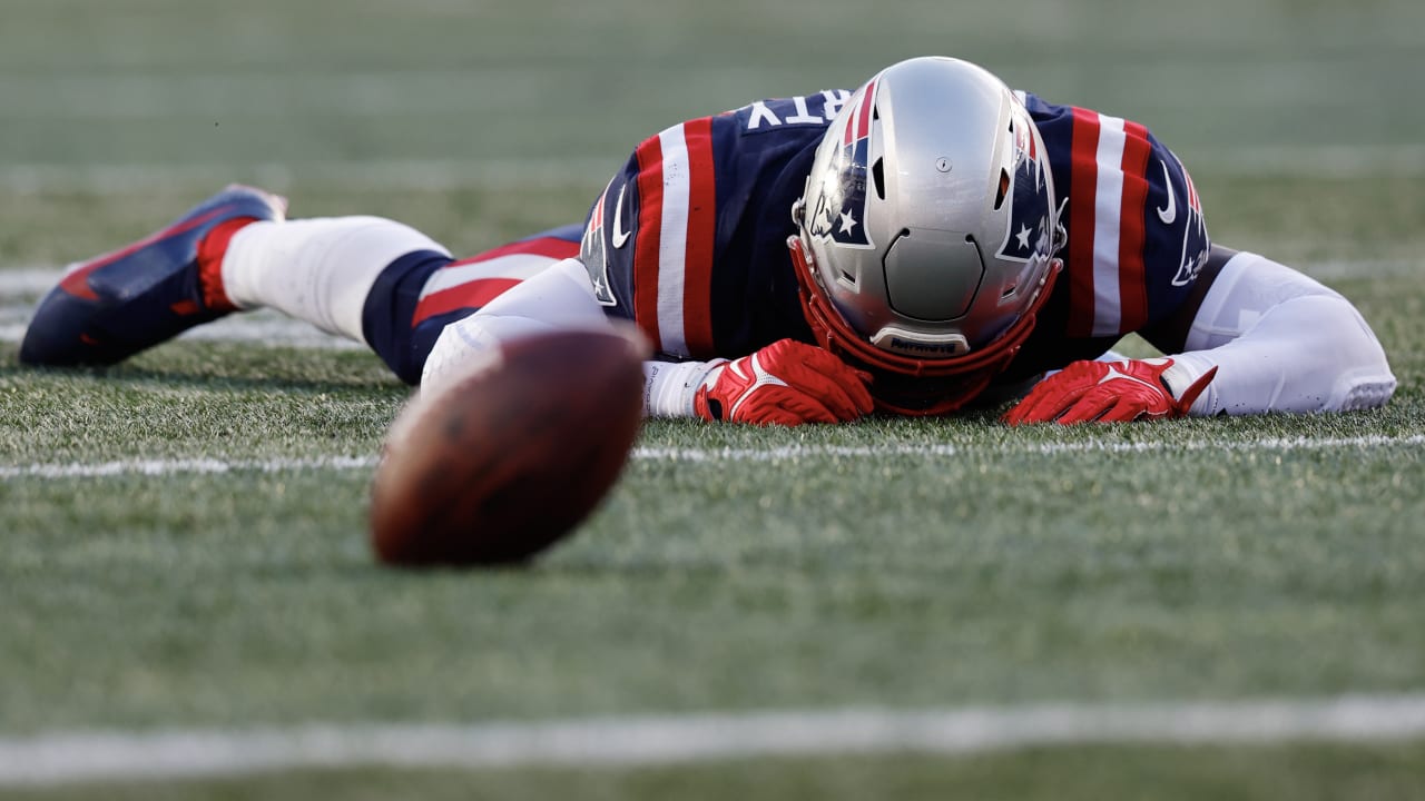 Biggest head scratcher moments from Week 17 | 'GMFB'