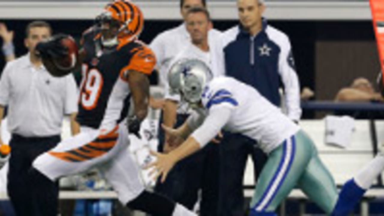 Dallas Cowboys punter gives up TD return on re-kick