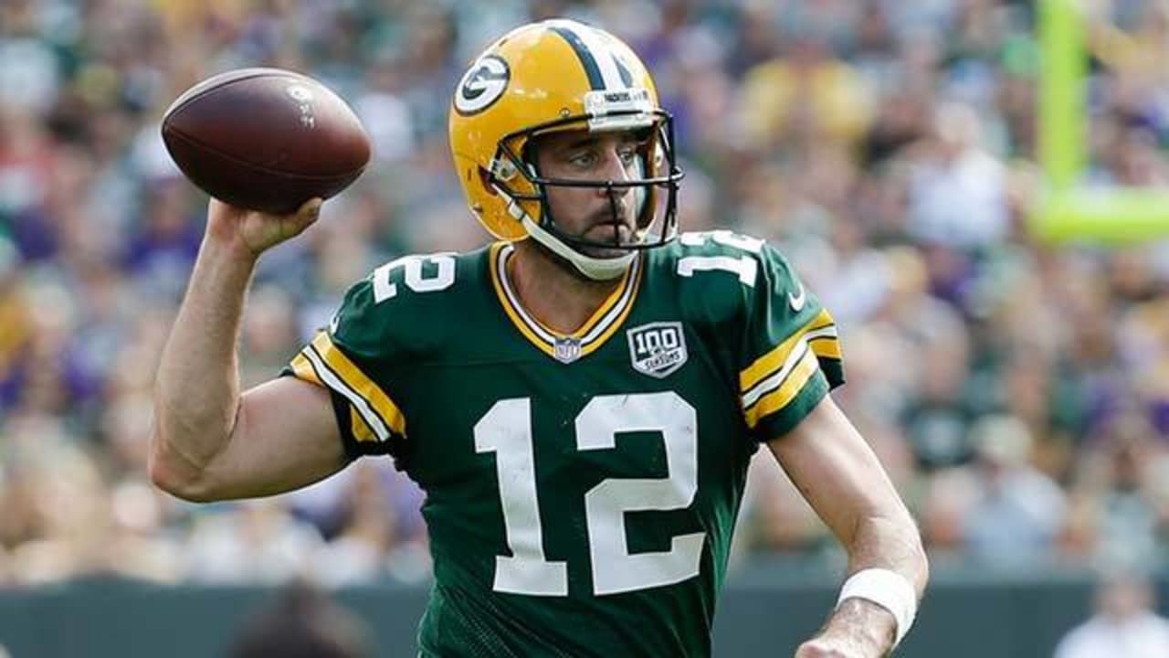 How should Green Bay Packers handle quarterback Aaron Rodgers' knee ... How should Green Bay Packers handle quarterback Aaron Rodgers' knee ...