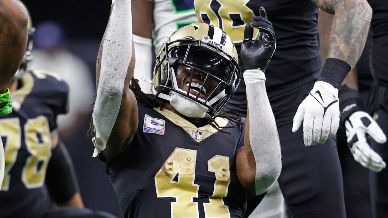 Can't-Miss Play: New Orleans Saints running back Alvin Kamara turns ...