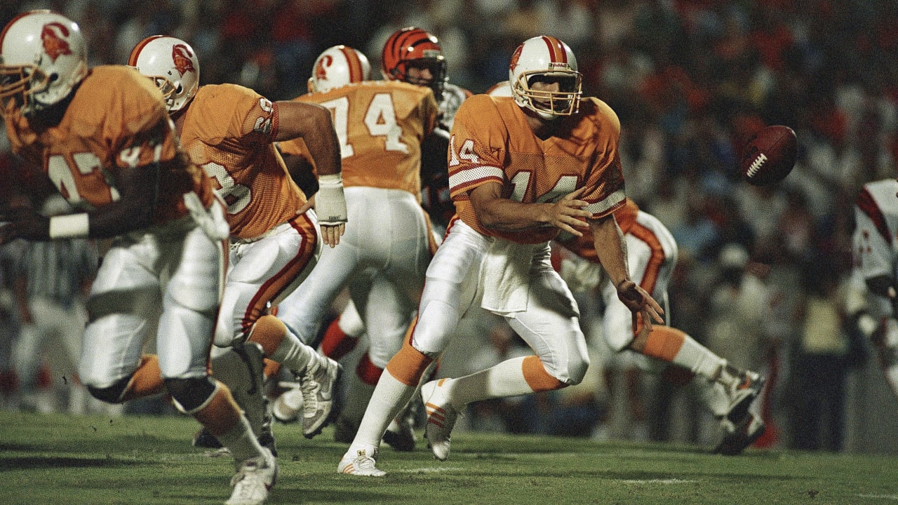 Throwback uniforms we want to see make a comeback | 'Good Morning Football'