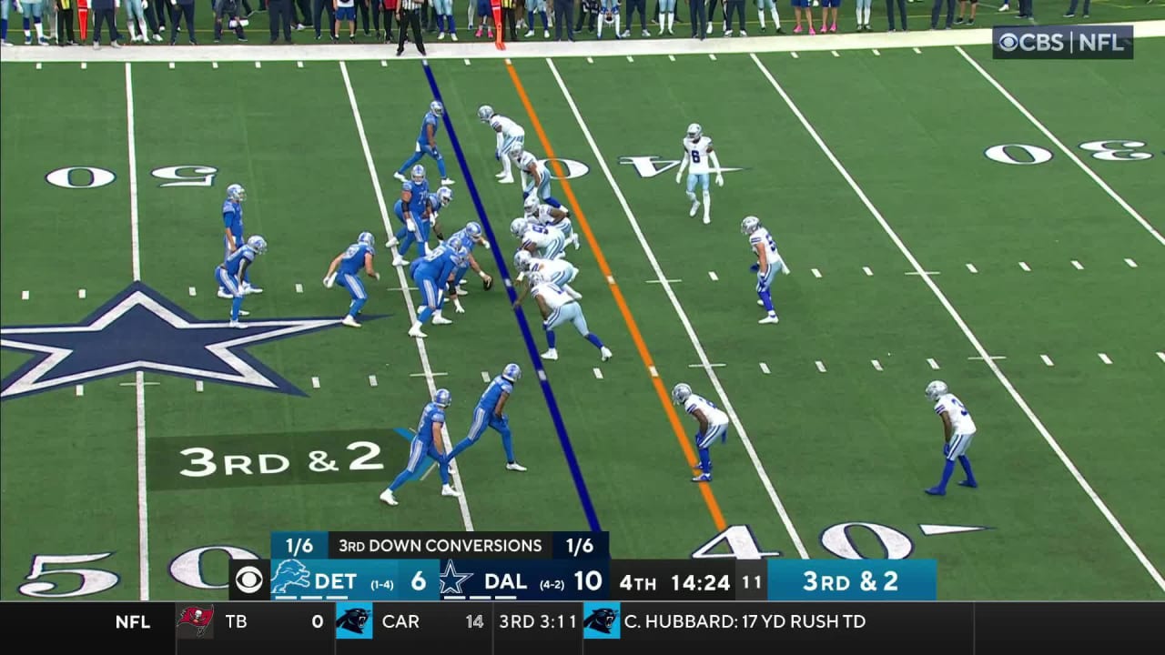 Detroit Lions running back Jamaal Williams takes sweep run play for 20 ...