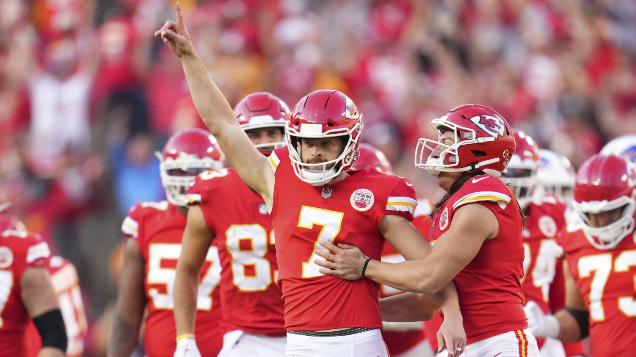Can't-Miss Play: Kansas City Chiefs kicker Harrison Butker's 62-yard FG ...
