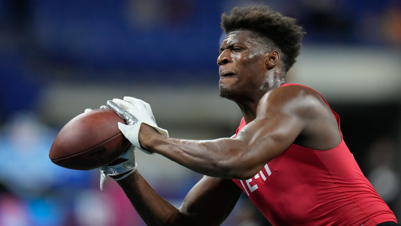 PFF's Trevor Sikkema: Georgia Bulldogs tight end Darnell Washington is top tight end in 2023 ...