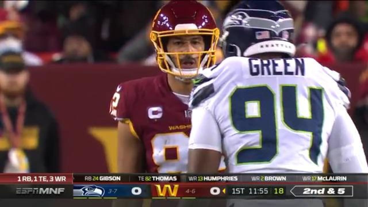 Seattle Seahawks linebacker Bobby Wagner employs his hit stick with ...