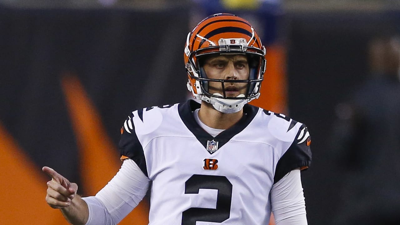 Kicker battle: Giants sign veteran Mike Nugent