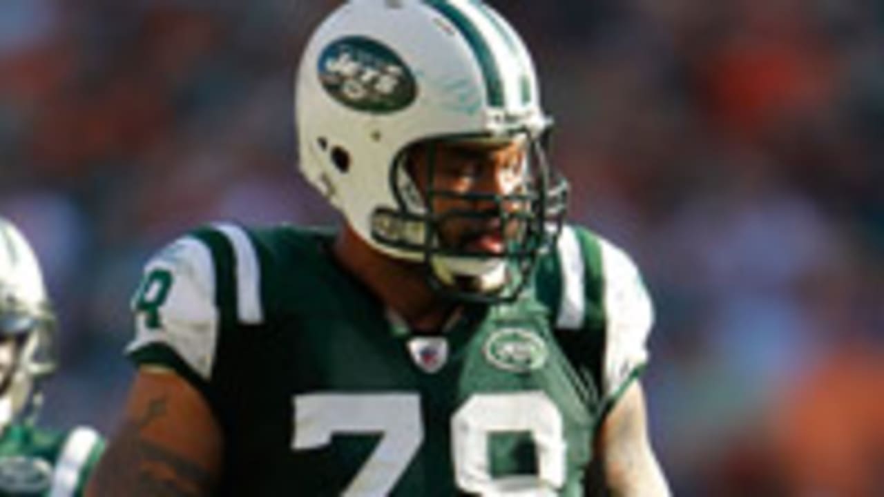 Wayne Hunter given day off from New York Jets practice