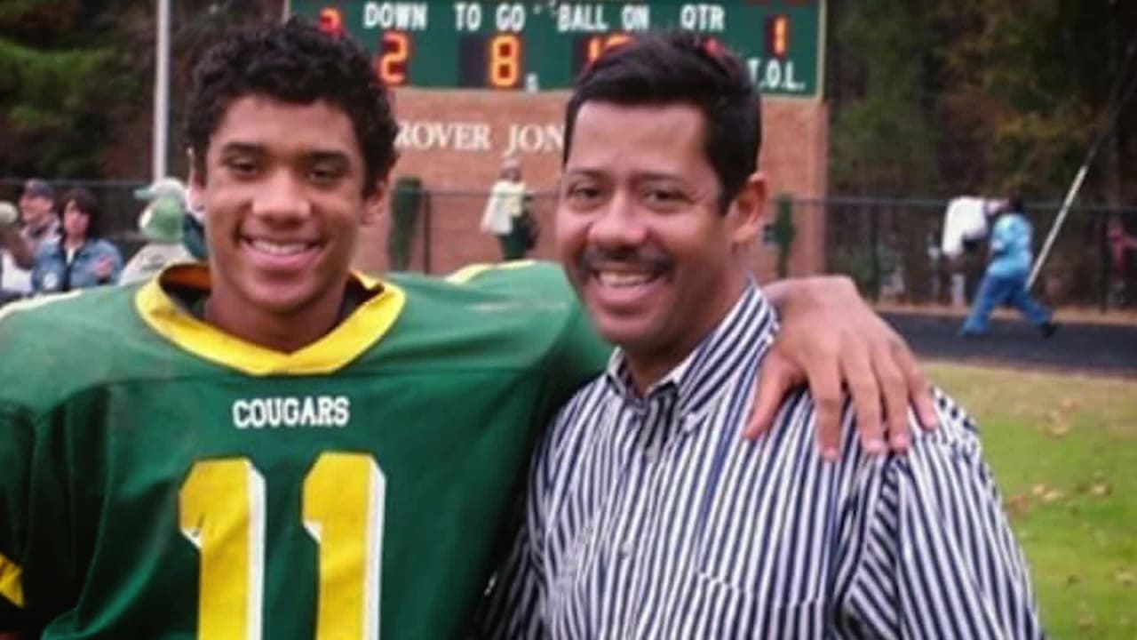 Seattle Seahawks quarterback Russell Wilson: 2020 Walter Payton NFL Man ...