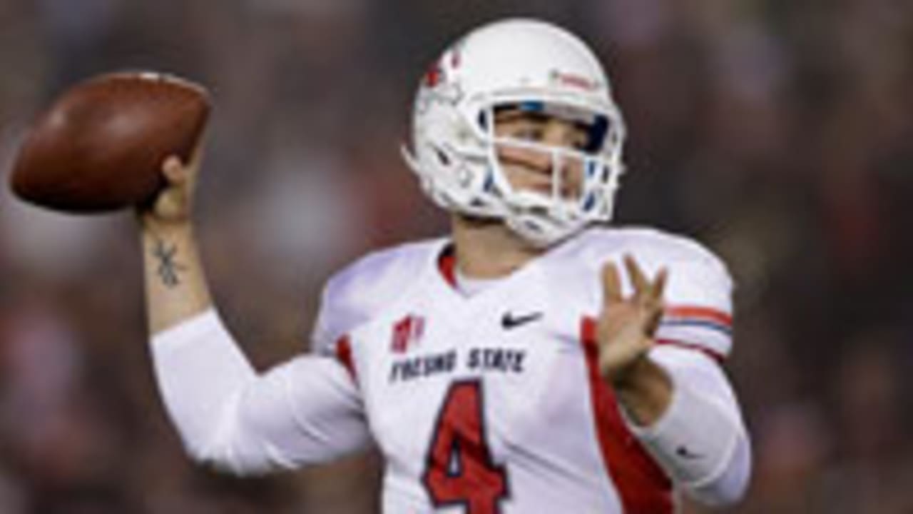 Fresno State's Derek Carr heads Johnny Unitas finalists