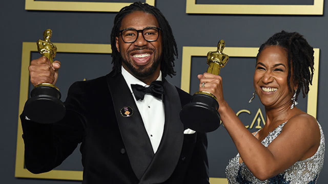 Former NFL player Matthew Cherry wins an Oscar