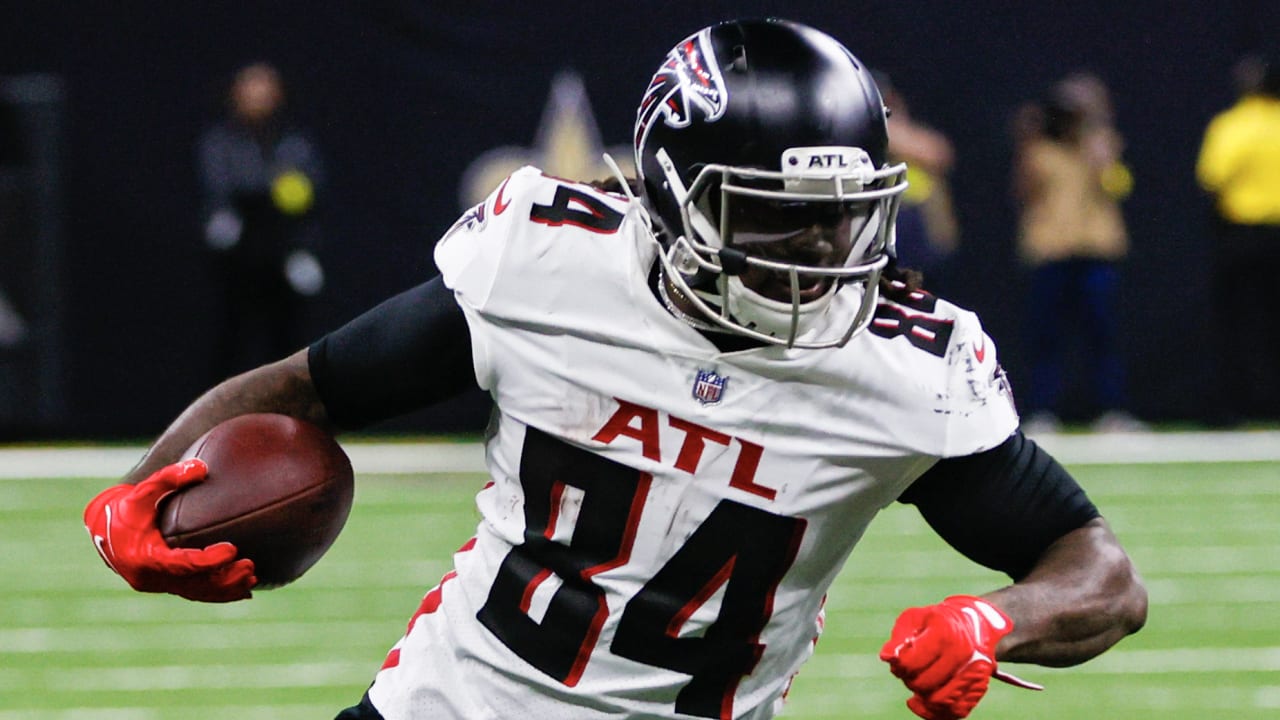 Atlanta Falcons running back Cordarrelle Patterson puts quickness on ...