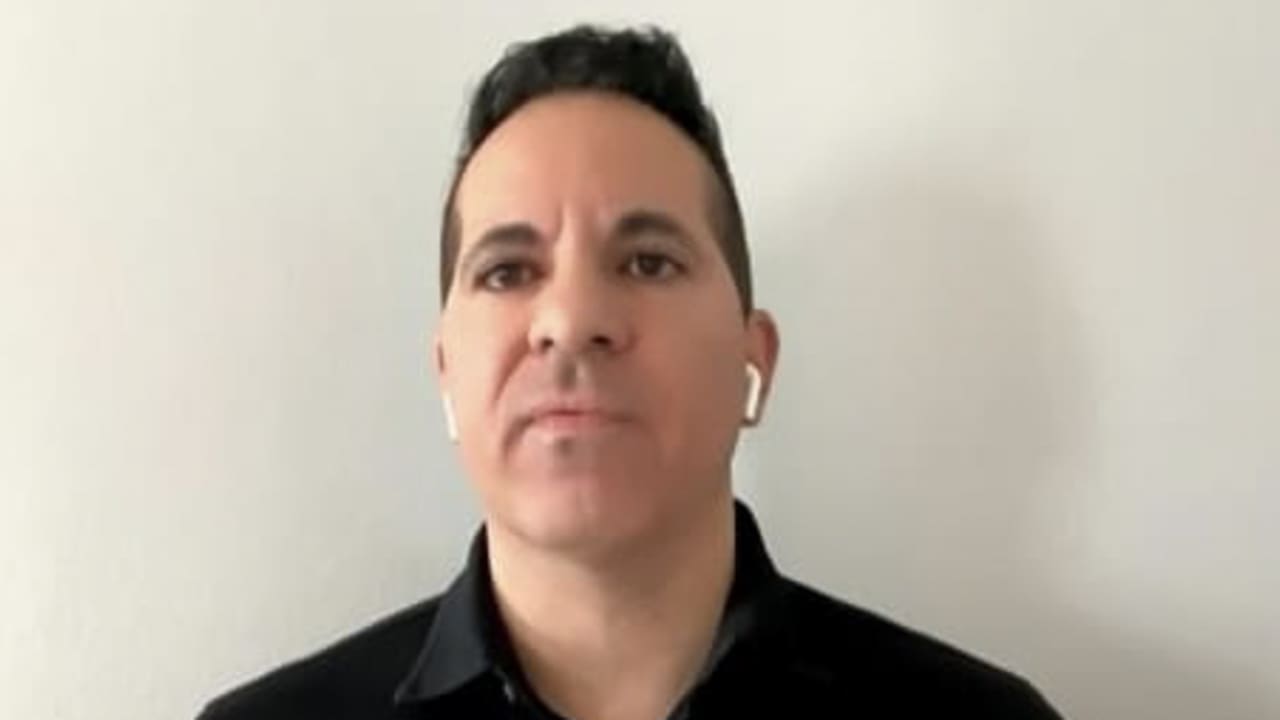 AP NFL Writer Rob Maaddi breaks down NFL Honors award finalists