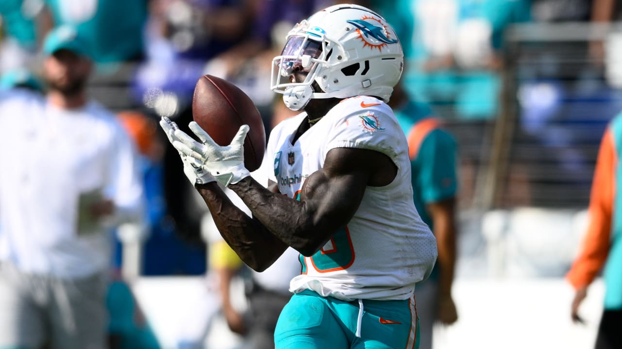 Can't-Miss Play: Miami Dolphins quarterback Tua Tagovailoa catapults 60-yard TD to wide receiver ...