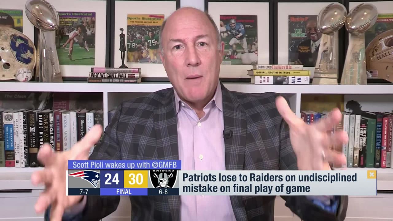 Scott Pioli reacts to New England Patriots losing on final Las Vegas Raiders defensive end ...