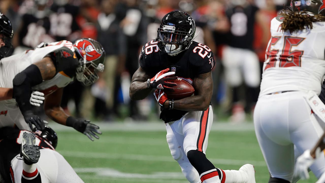 Offensive Line of the Week: Falcons overwhelming foes again