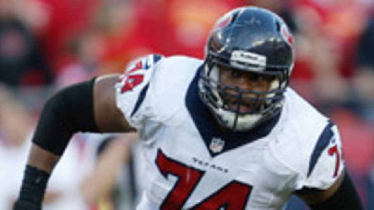 Wade Smith signs with Seattle Seahawks