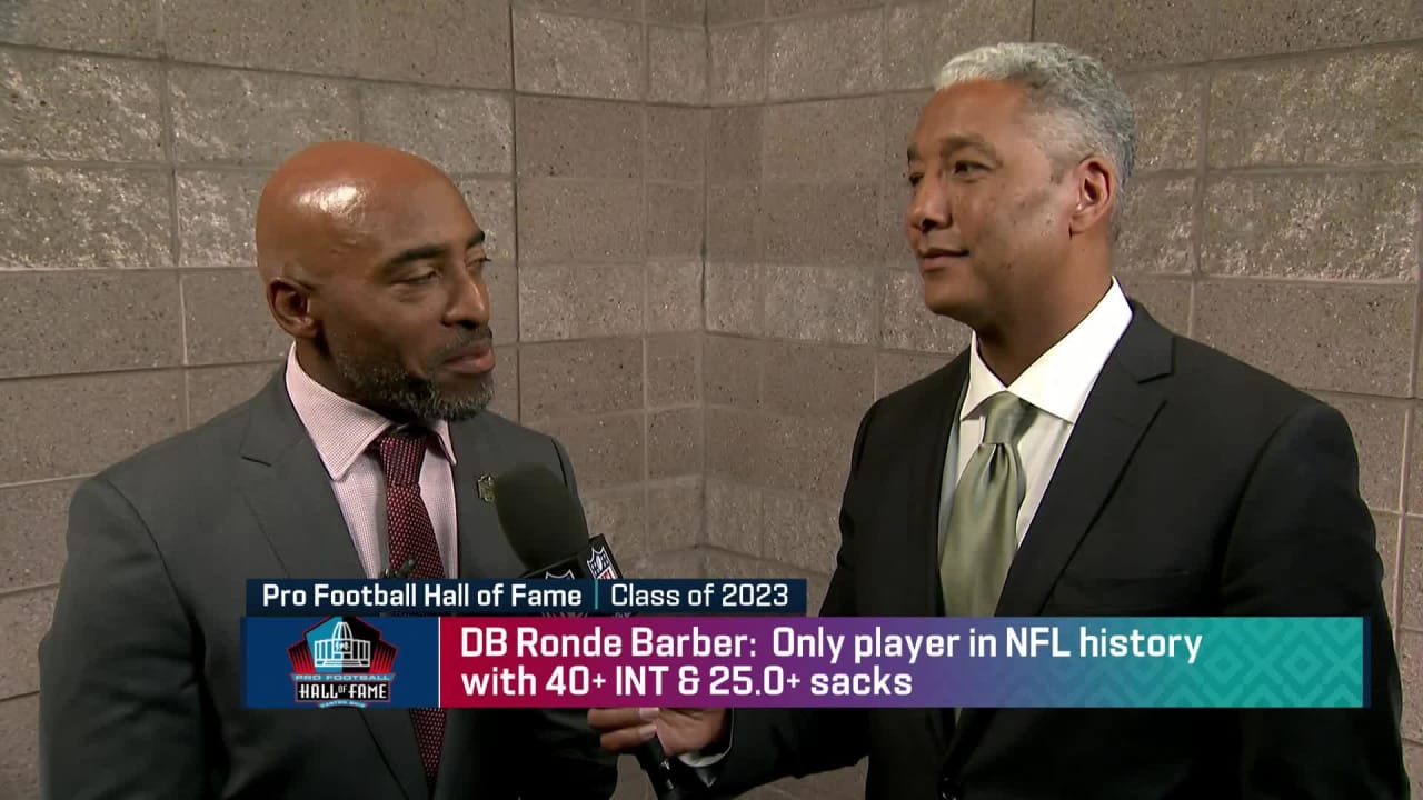 Ronde Barber reacts to being named to the 2023 Pro Football Hall of Fame