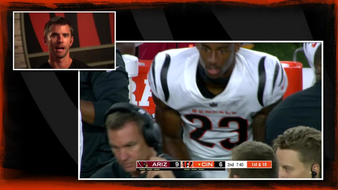 Arizona Cardinals linebacker Joe Walker lands on fumble for Cardinals ...