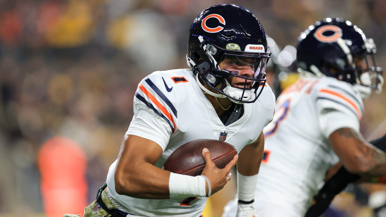 NFL Network's LaDainian Tomlinson: Justin Fields showed he's 'going to ...