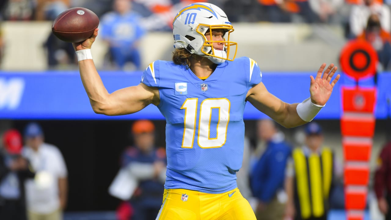 Robert Turbin's Top 3 offenses in NFL going into 2022 regular season ...