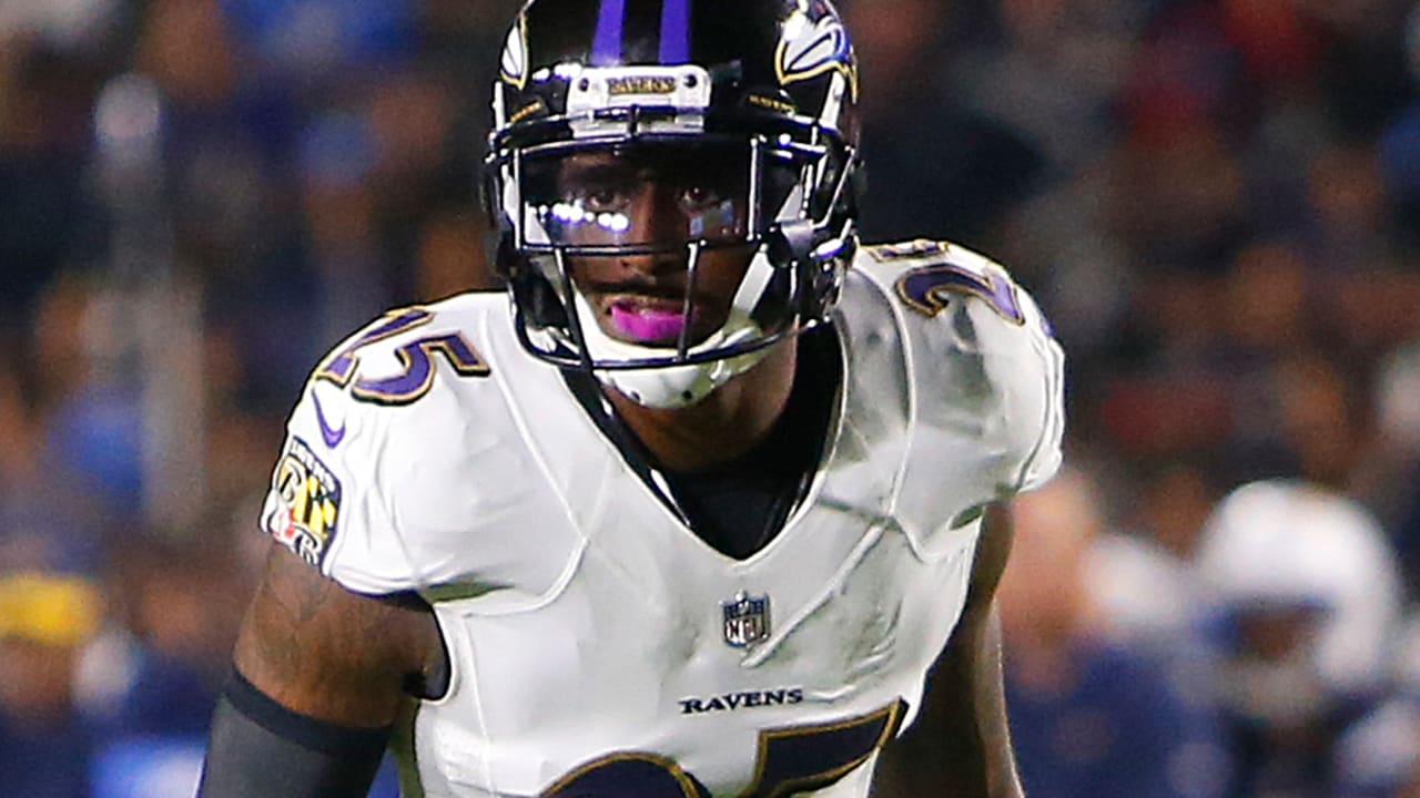 Ravens, CB Tavon Young agree to three-year extension