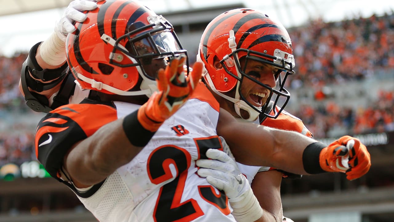 Dalton, Bengals off to 2-0 start after win over Chargers