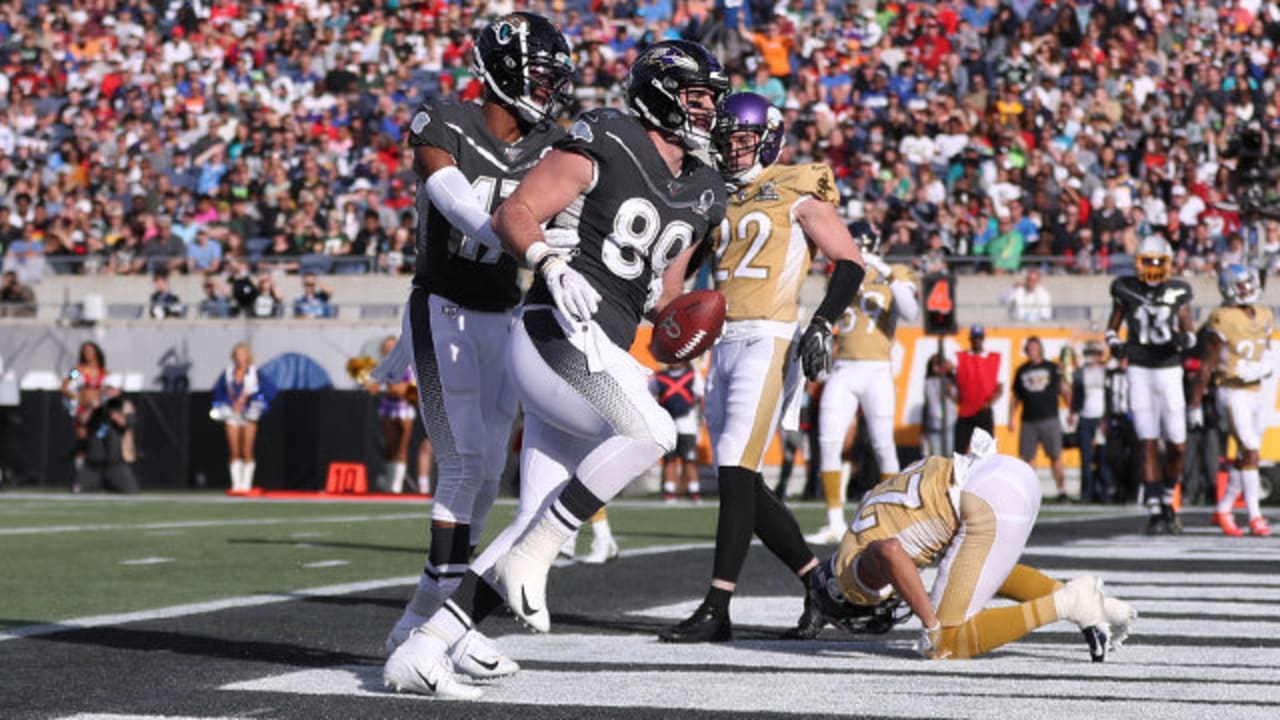Lamar Jackson and Mark Andrews connect for TD