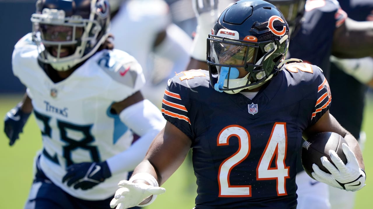 Can't-Miss Play: Chicago Bears running back Khalil Herbert rumbles down ...