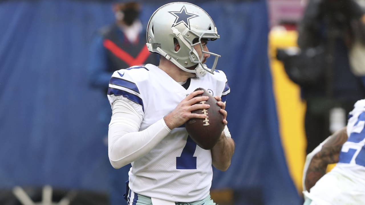 Dallas Cowboys quarterback Ben DiNucci's first NFL throw goes 32 yards ...