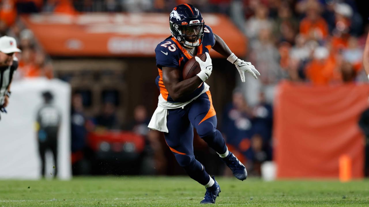 Denver Broncos quarterback Russell Wilson's improvisational shovel pass ...