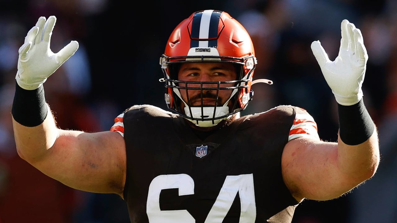 JC Tretter, NFLPA president and former Browns center, retires after ...
